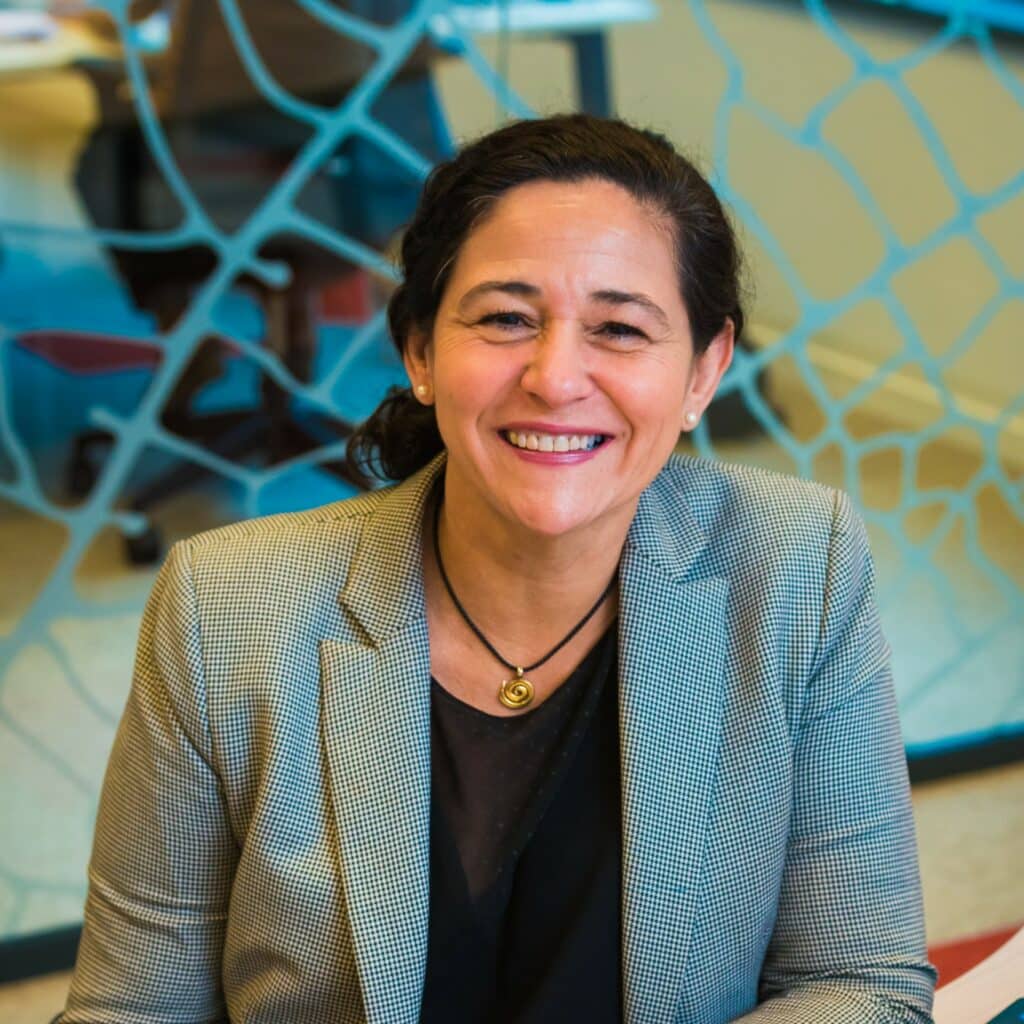 Elena Santiago Cid - CERRE